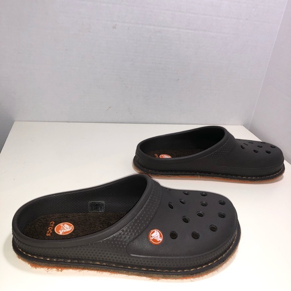 CROCS | Shoes | Crocs Rubber Felt Sole Slides Slippers | Poshmark